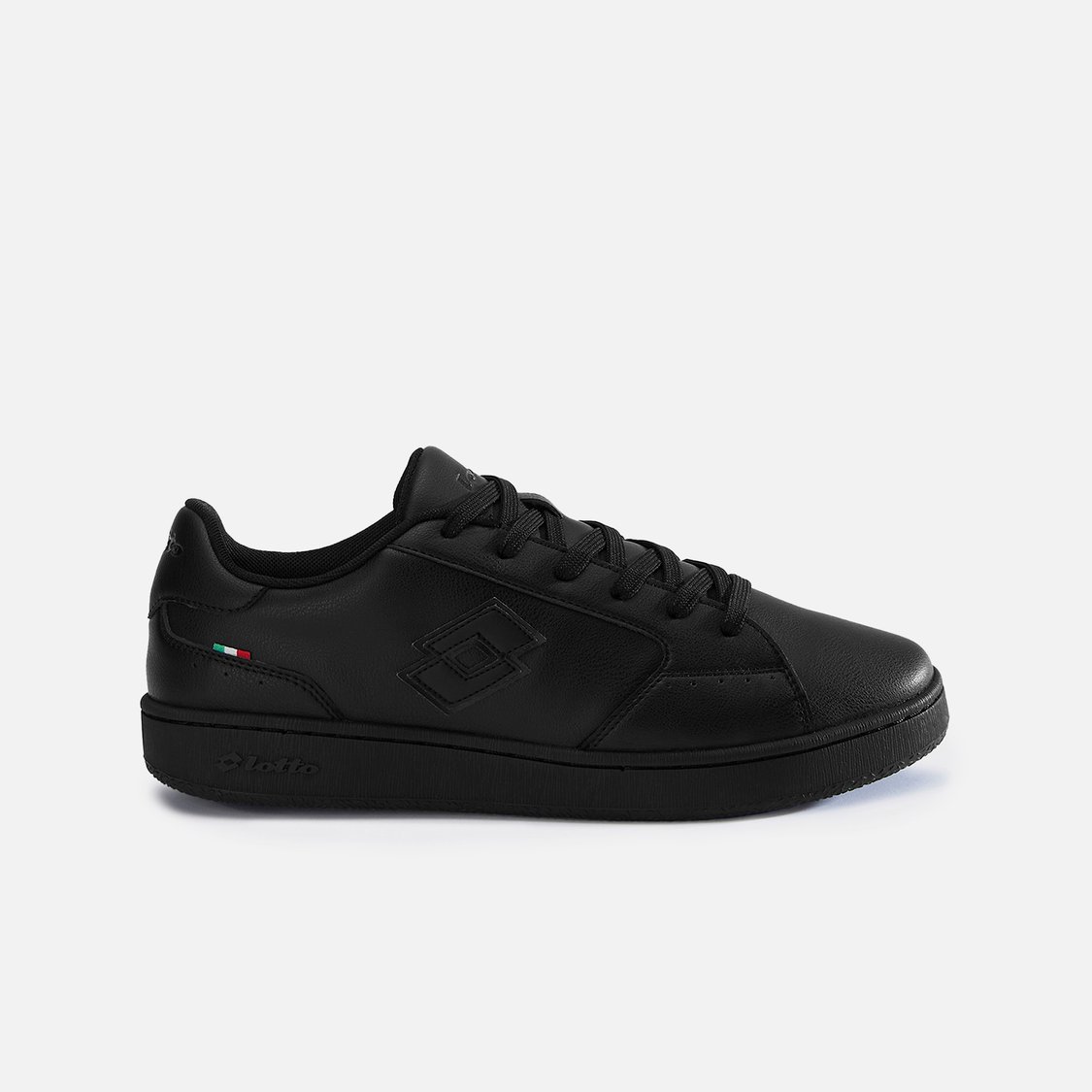 Buy LOTTO Autograph Urbano Sneakers from Lotto at just INR 3999.0