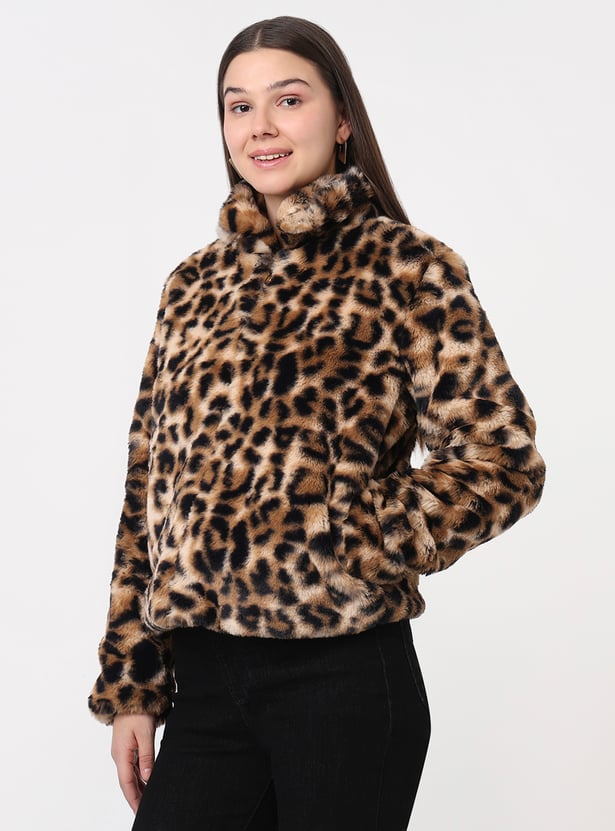Buy KRAUS Leopard Print Teddy Jacket from Kraus at just INR 4999.0